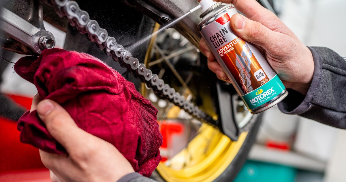 Small but extremely practical: CHAINLUBE ADVENTURE | MOTOREX